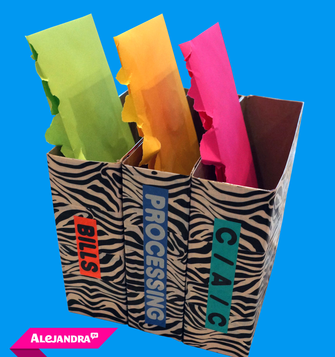 DIY Mail Center - Organize & Flow